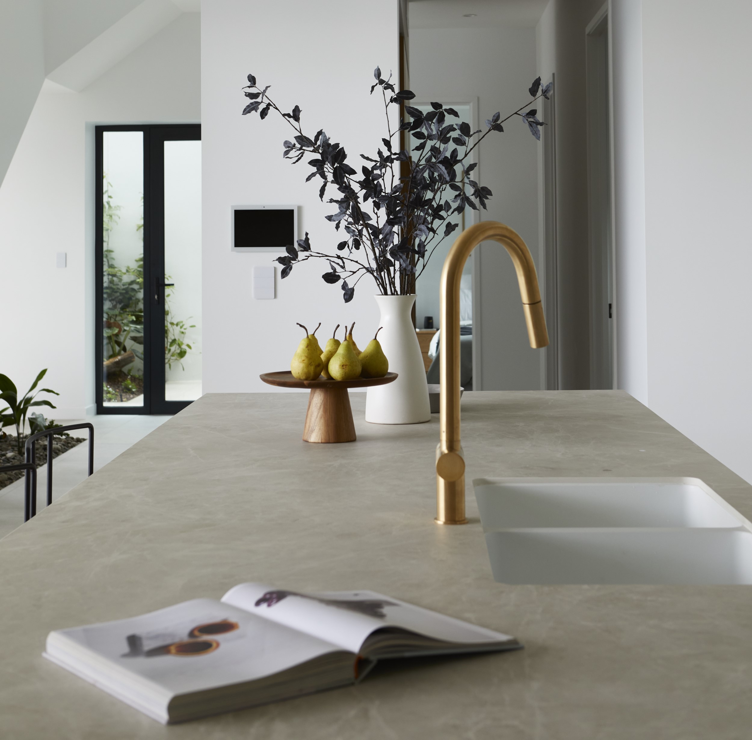 Diamond Cream - TEMPLER Natursteinwerk GMBH